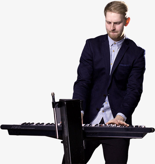 keyboard-player - Electric Idols